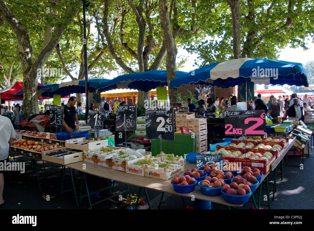 The market Macon Burgundy France Stock Photo - Alamy