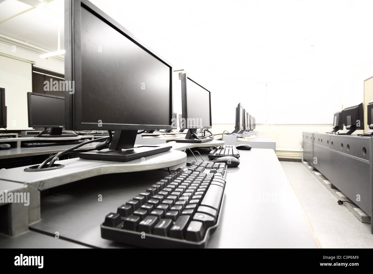 Workstation computers hi-res stock photography and images - Alamy