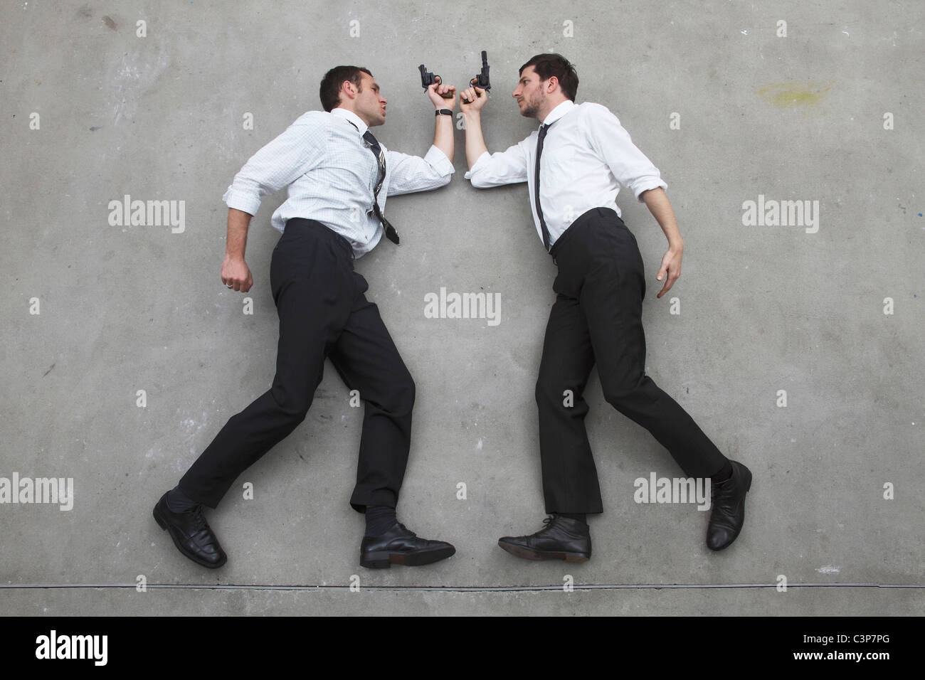 Duelling hi-res stock photography and images - Alamy