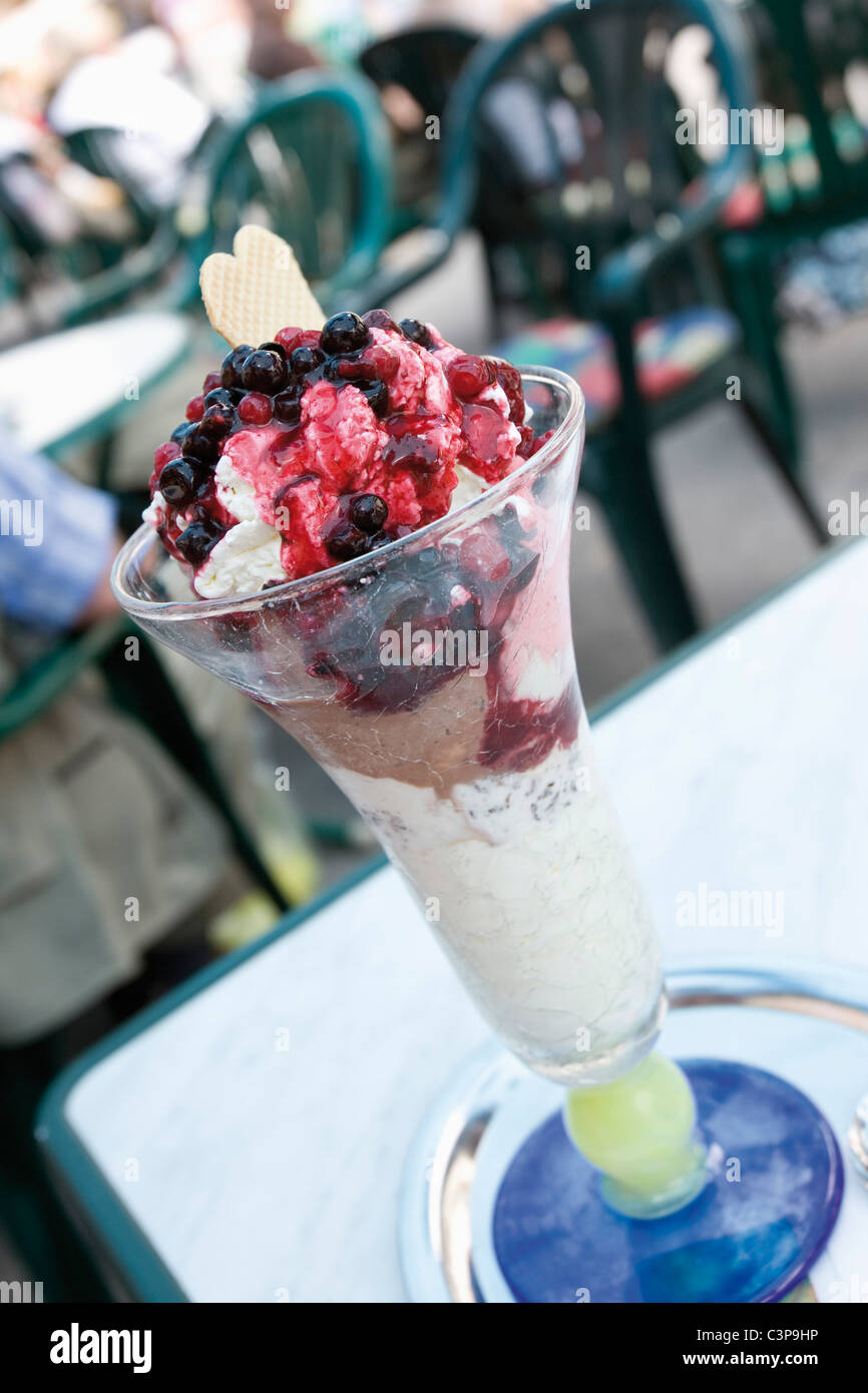 Germany, Close up of berry sundae Stock Photo - Alamy