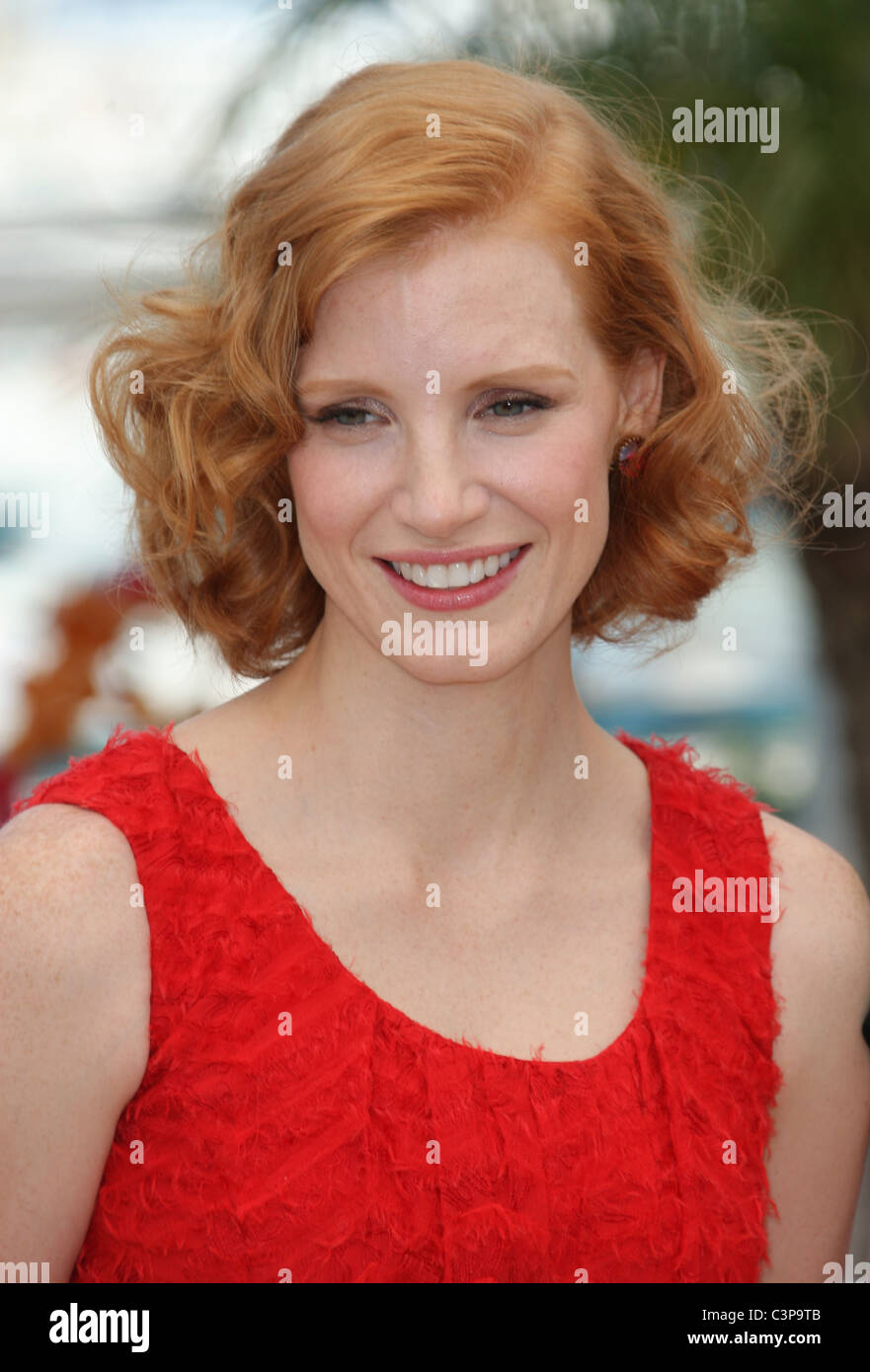 JESSICA CHASTAIN THE TREE OF LIFE PHOTOCALL CANNES FILM FESTIVAL 2011 ...