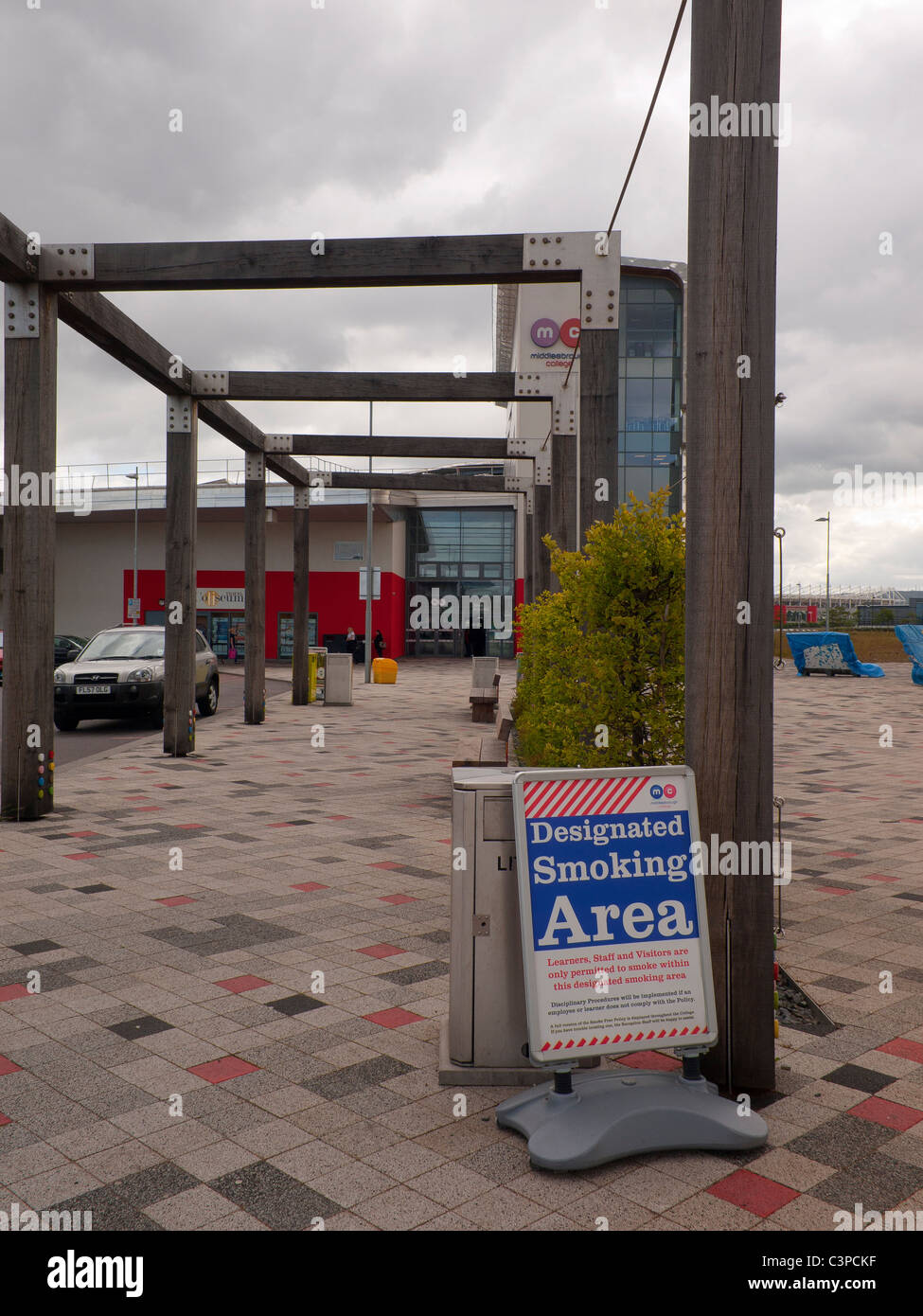 Wind swept "Designated Smoking Area" at Middlesbrough College some ...