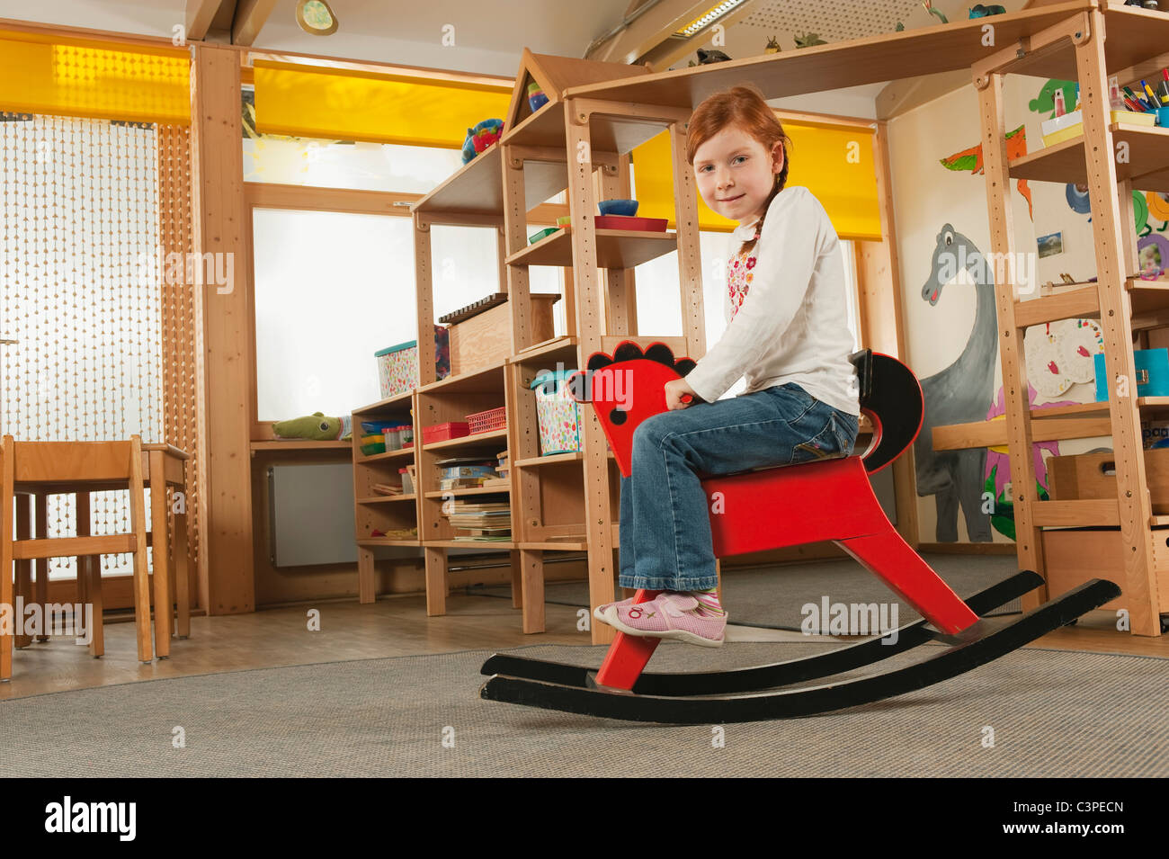 6 7 sitting hi-res stock photography and images - Alamy