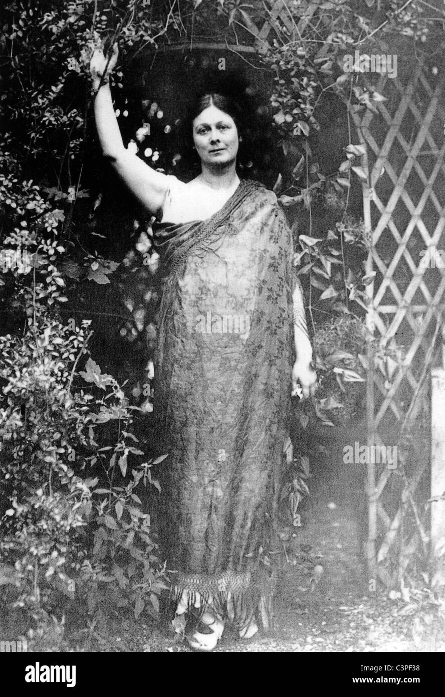 Isadora duncan hi-res stock photography and images - Alamy