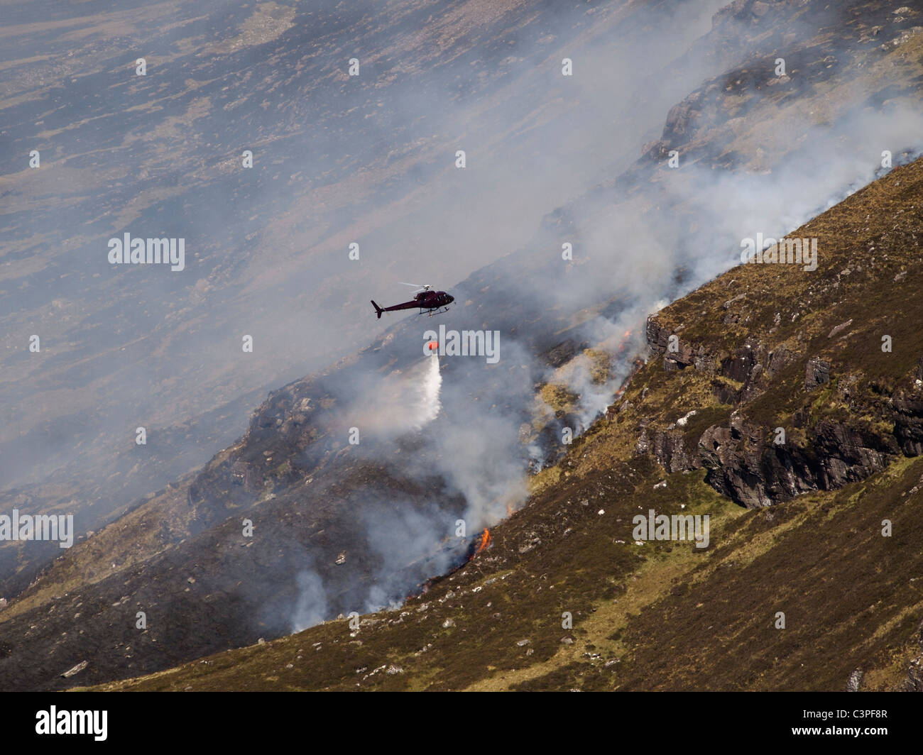Wildfire firefighting hi-res stock photography and images - Alamy