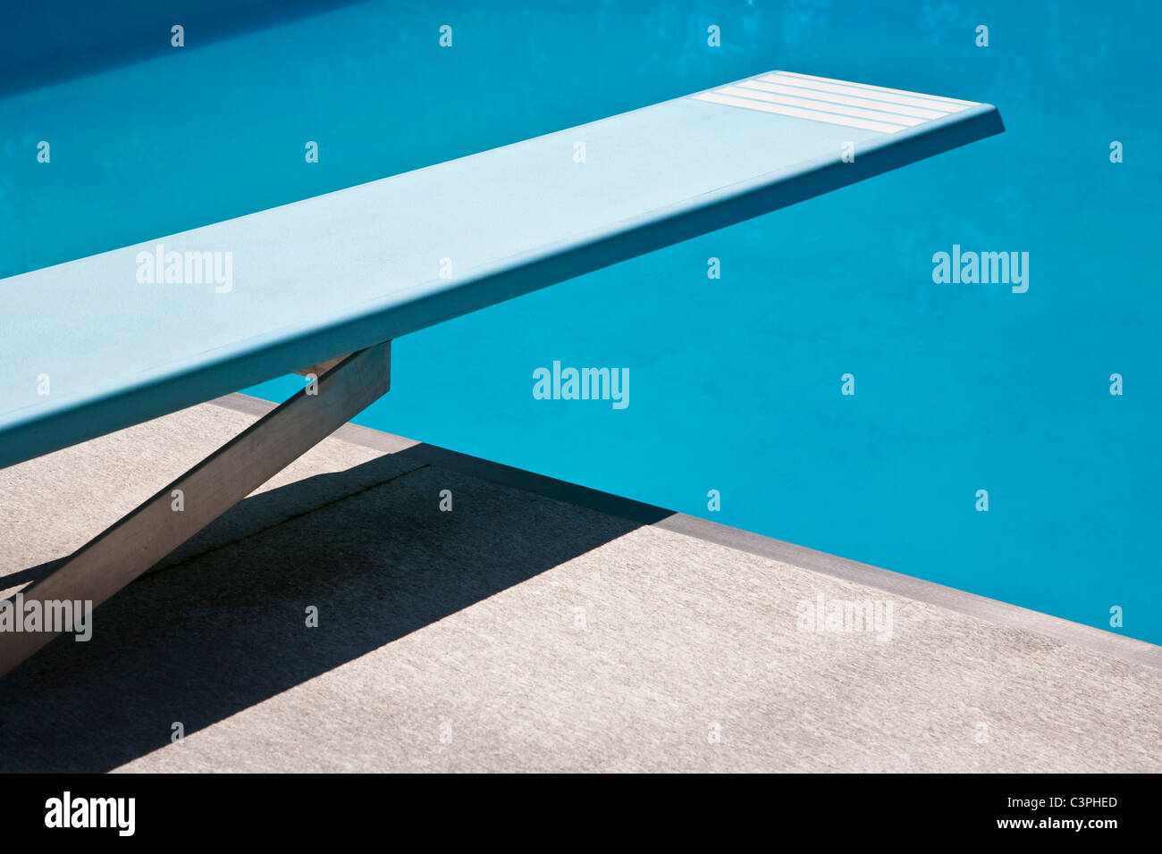 Springboard pool hi-res stock photography and images - Alamy