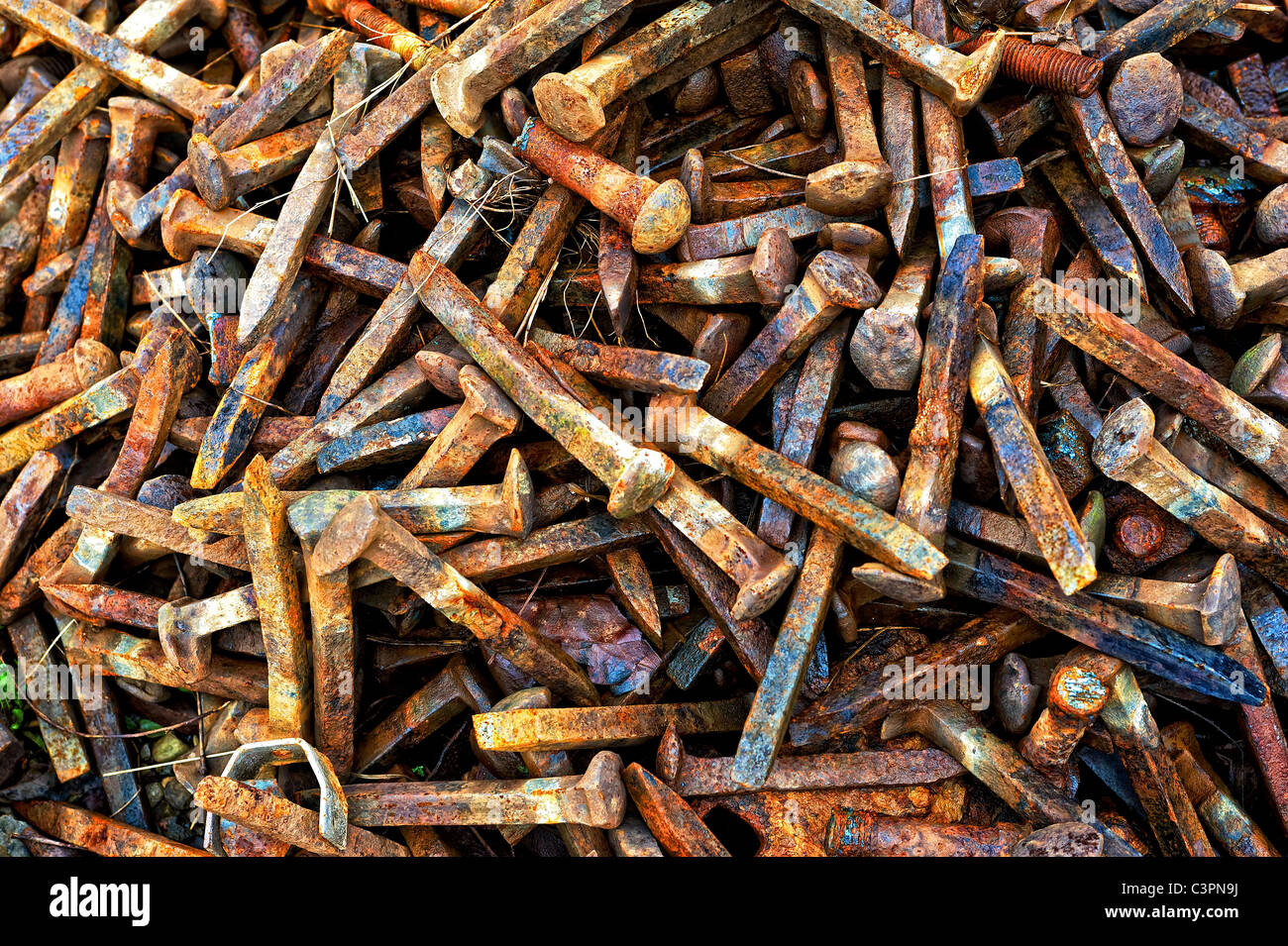 rusty railroad spikes in a pile Stock Photo - Alamy