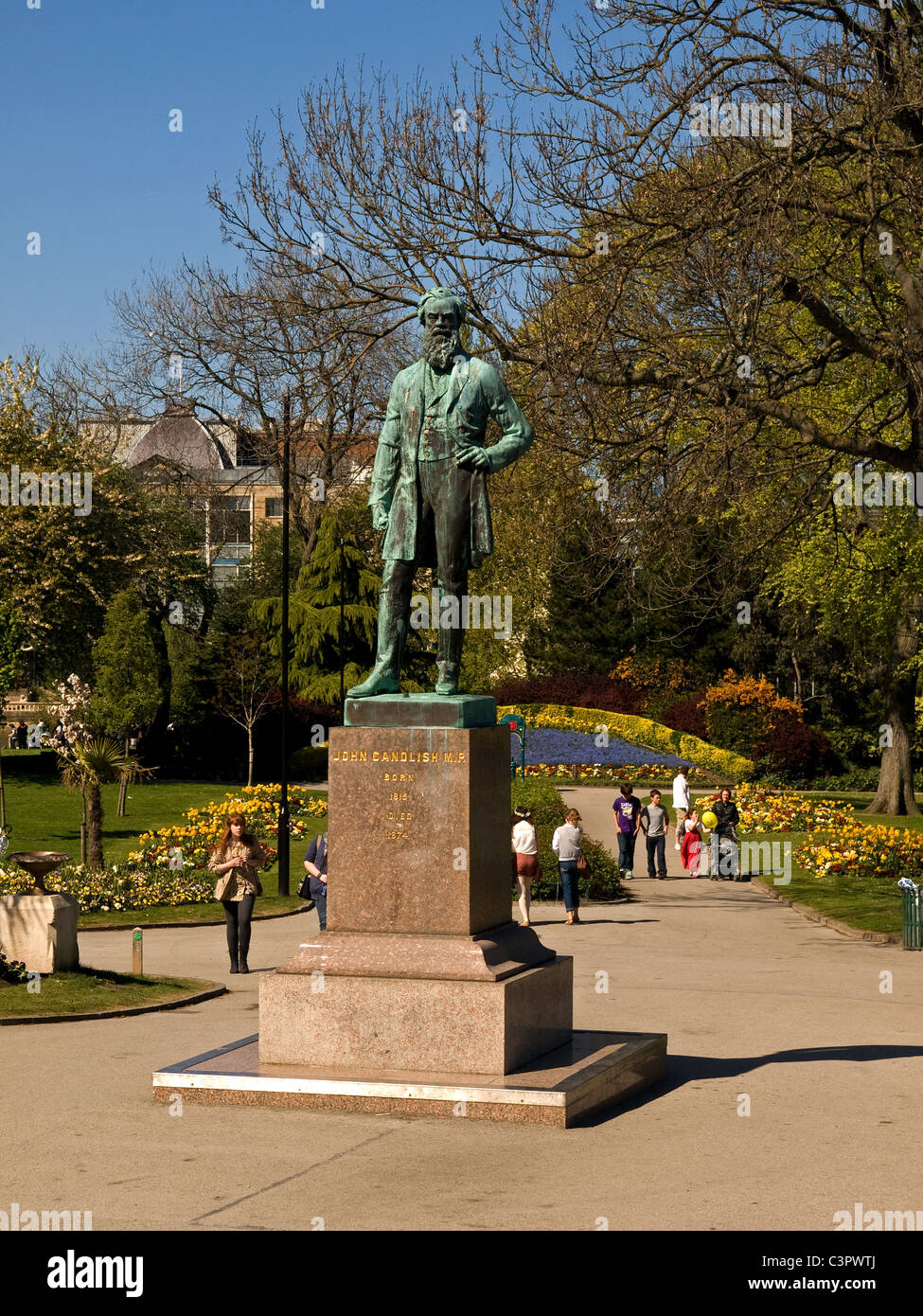 Statue of John Candlish a former Mayor of Sunderland standing in ...