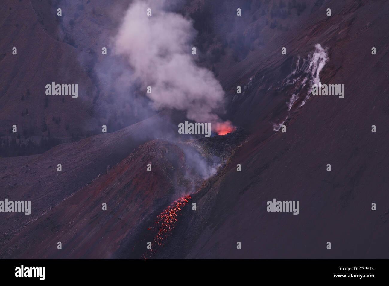 Indonesia, Lombok, Rinjani volcano erupting Stock Photo - Alamy