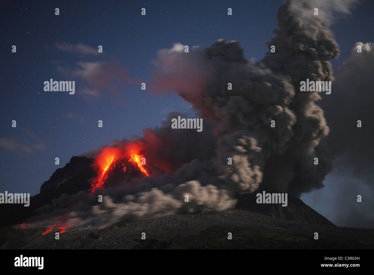 Pyroclastic flow hi-res stock photography and images - Alamy