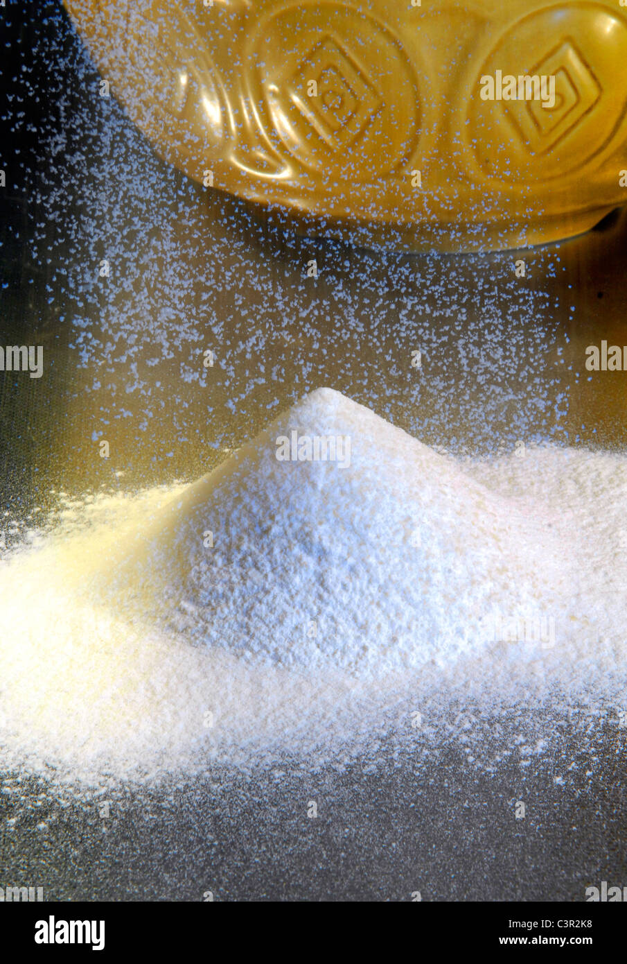 Sieve plates hi-res stock photography and images - Alamy