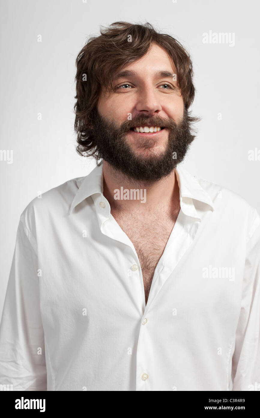 Man looking away, smiling Stock Photo - Alamy Man looking away, smiling Stock Photo - Alamy