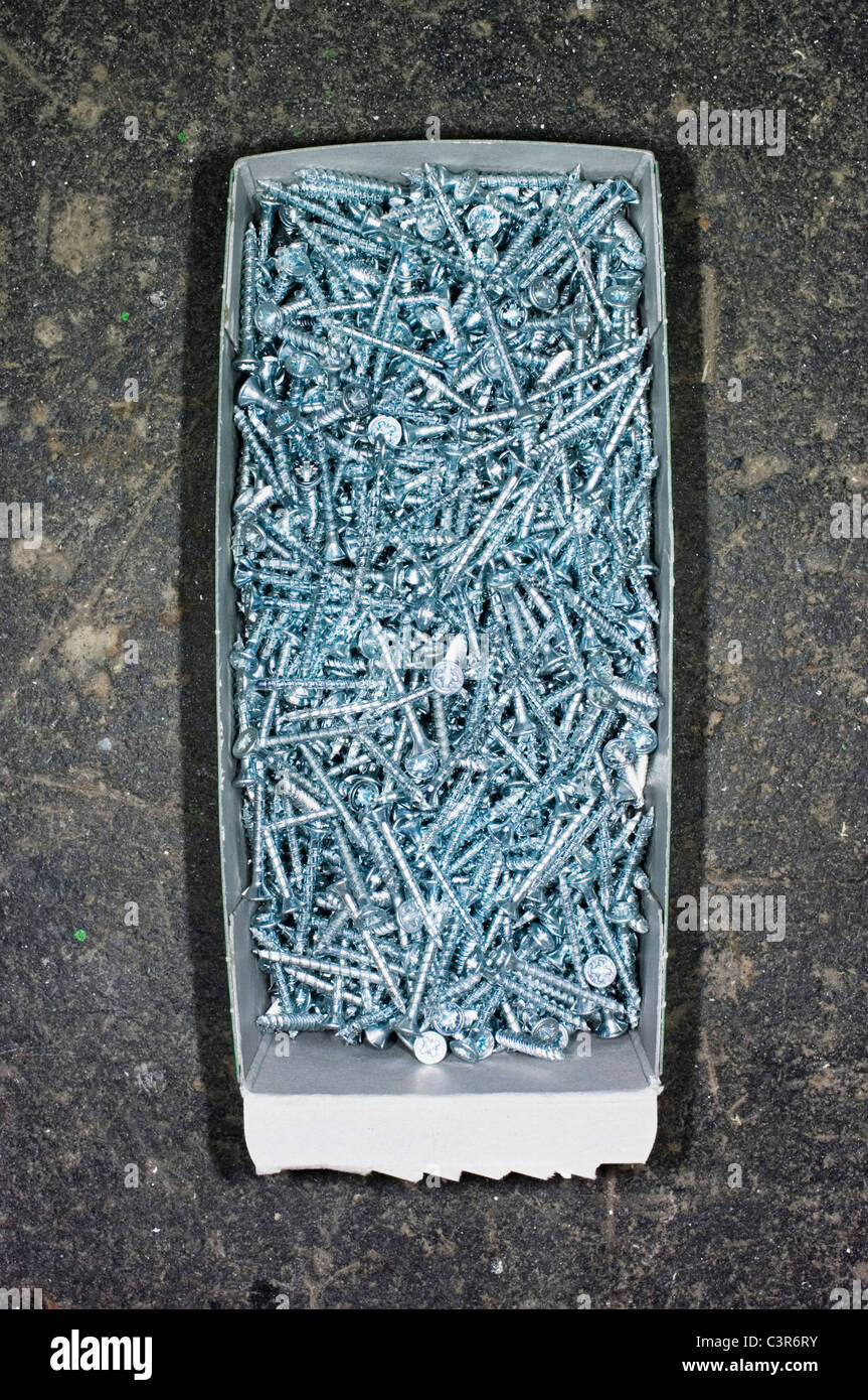 Box of screws hi-res stock photography and images - Alamy