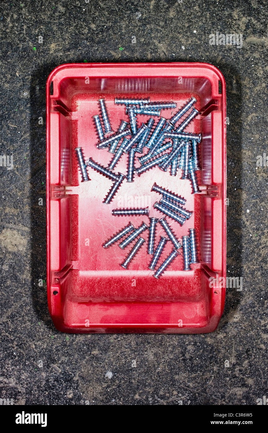 Box of screws hi-res stock photography and images - Alamy