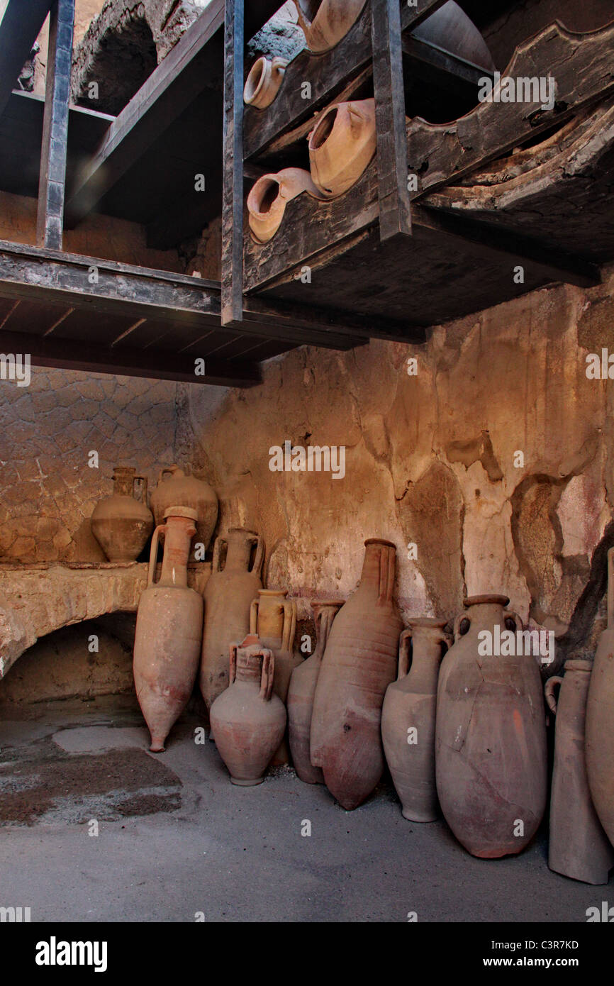 Famous Ancient Roman Pottery