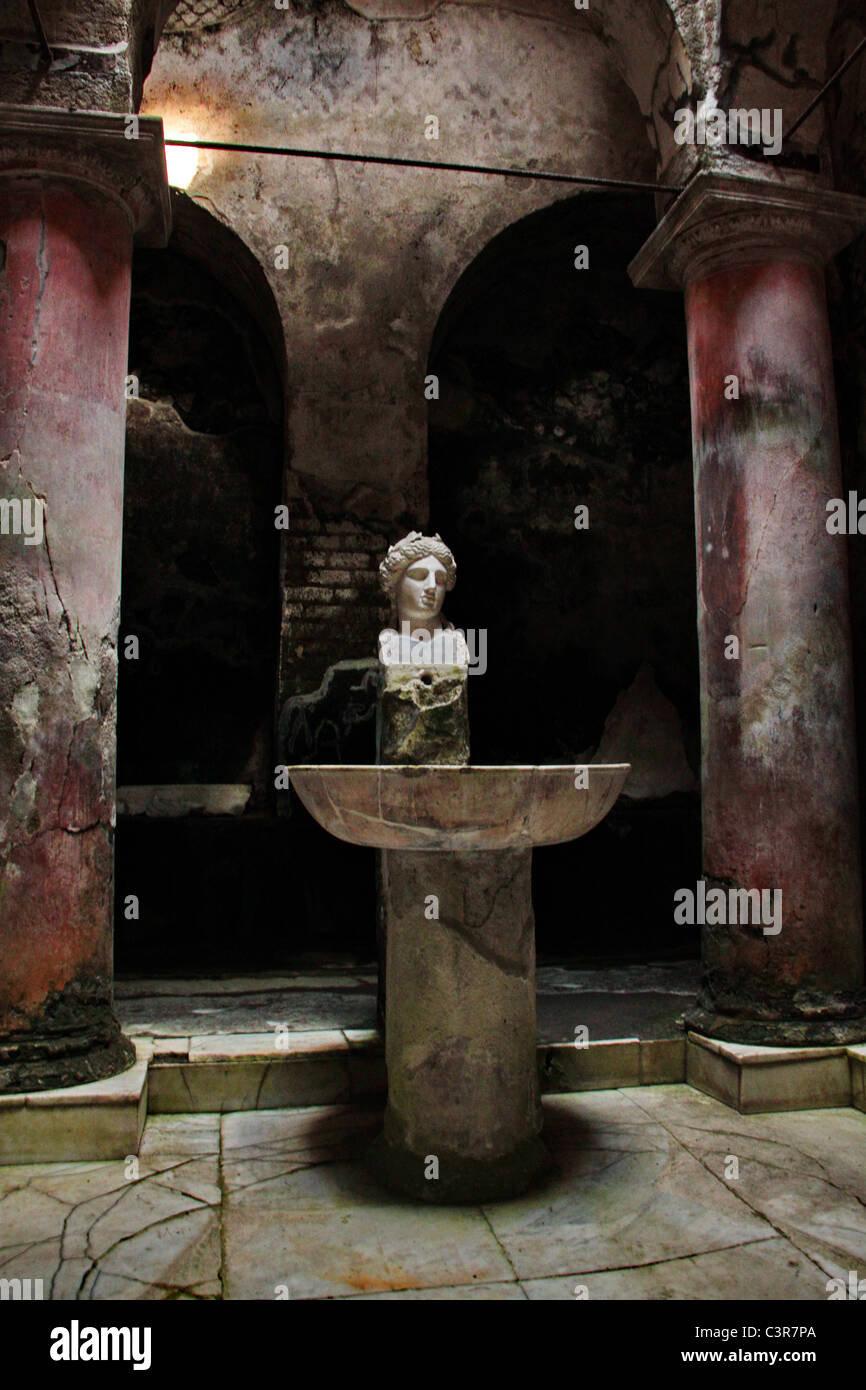 interior of an ancient roman house in pompei with a statue Stock Photo ...
