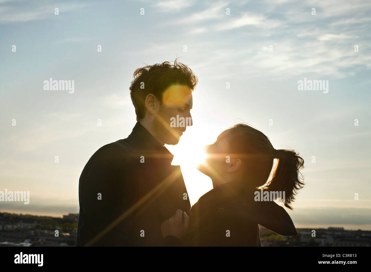 Looking each other deep in the eyes Stock Photo - Alamy