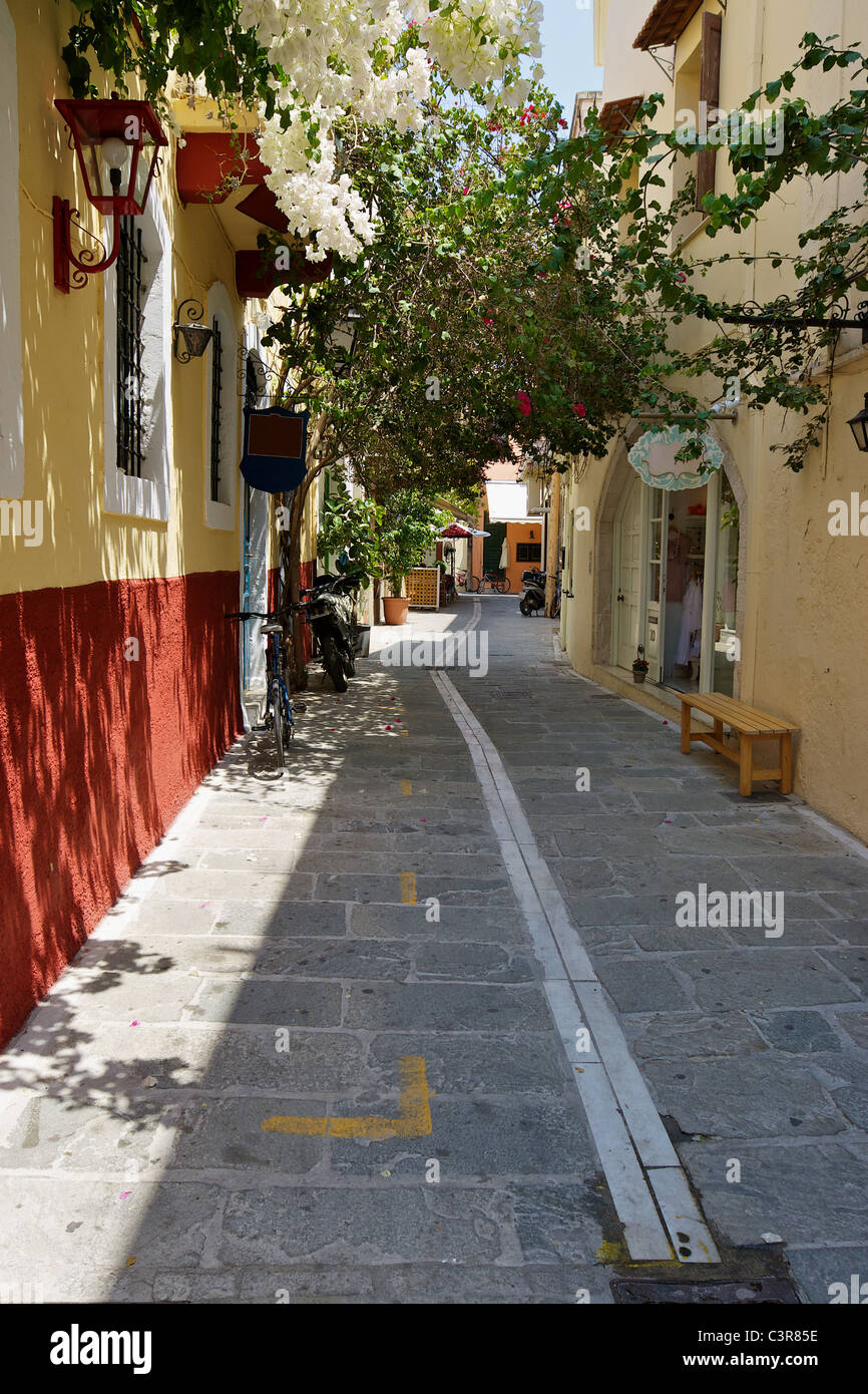Crete greece street flower hi-res stock photography and images - Alamy