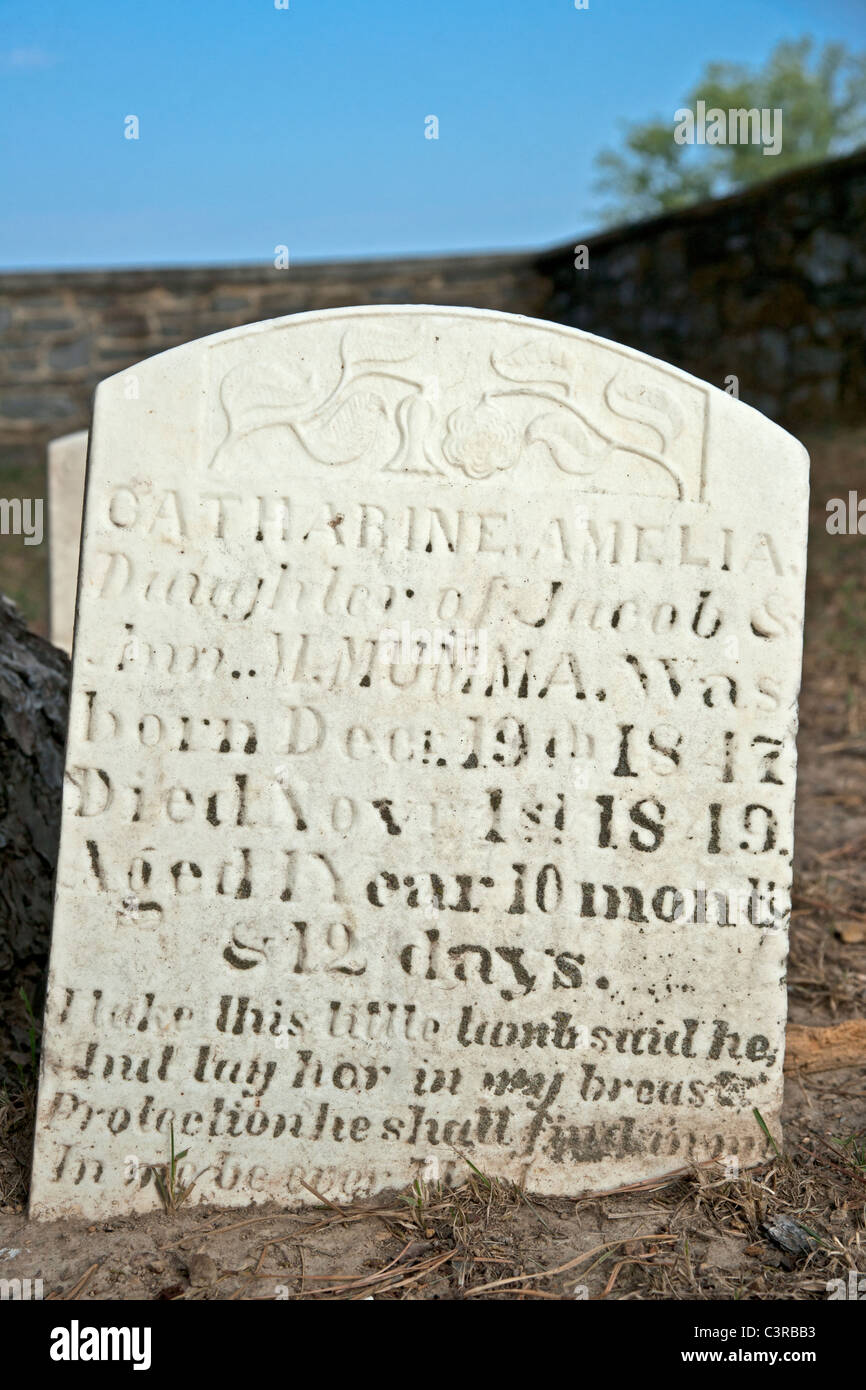 Early 19th century gravestone in the Mumma Cemetery on the Antietam ...