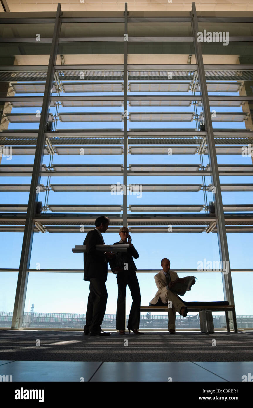 Woman in buisness suit sitting hi-res stock photography and images - Alamy