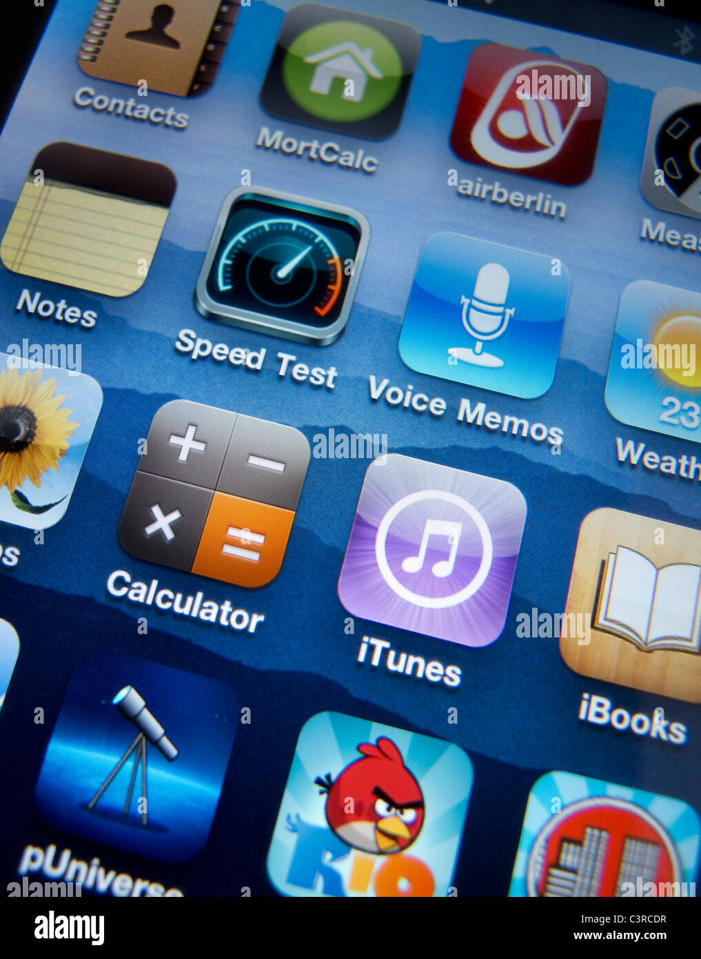 Mobile apps hi-res stock photography and images - Alamy