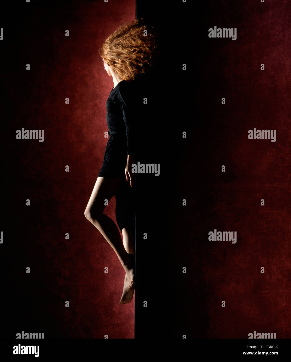 Pre raphaelite style girl red hair hi-res stock photography and images ...