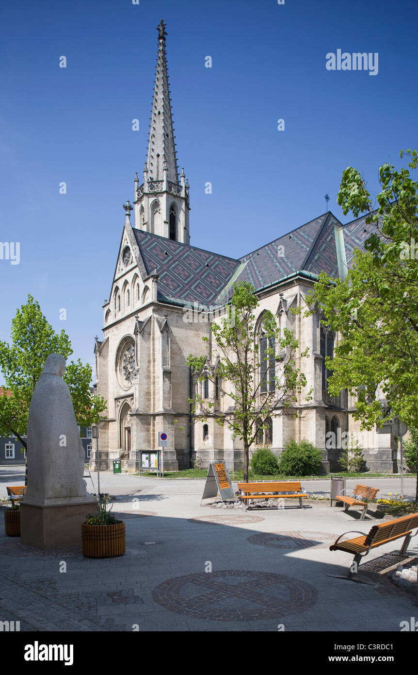 Hall church hi-res stock photography and images - Alamy