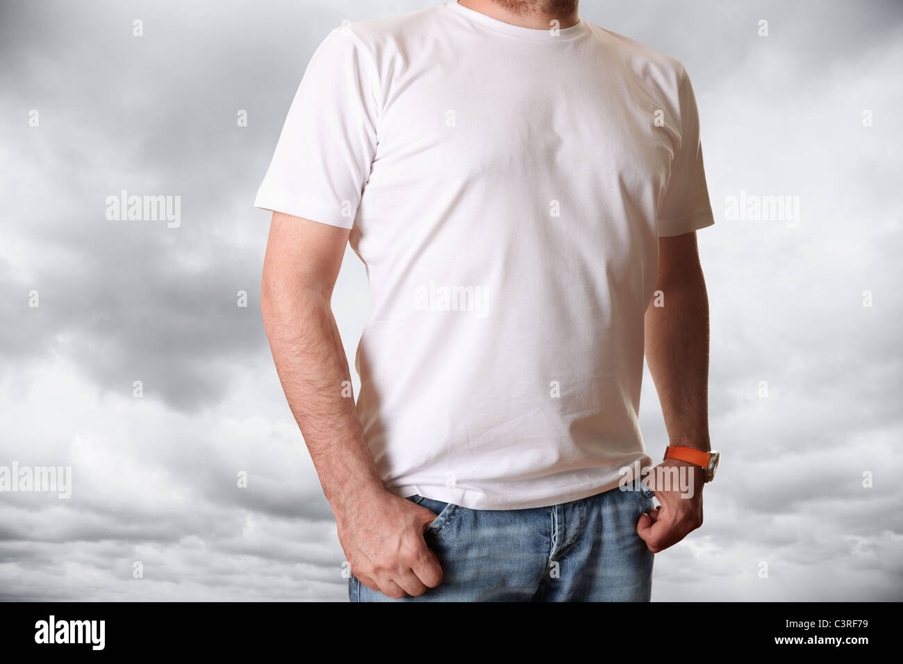 Person wearing tee shirt hi-res stock photography and images - Alamy