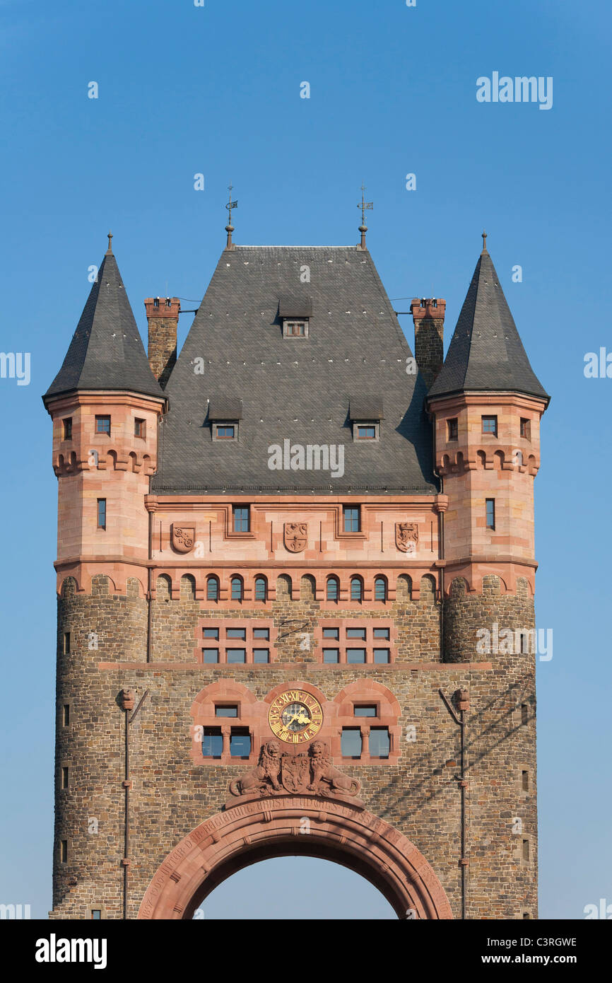 Nibelungen bridge worms hi-res stock photography and images - Alamy