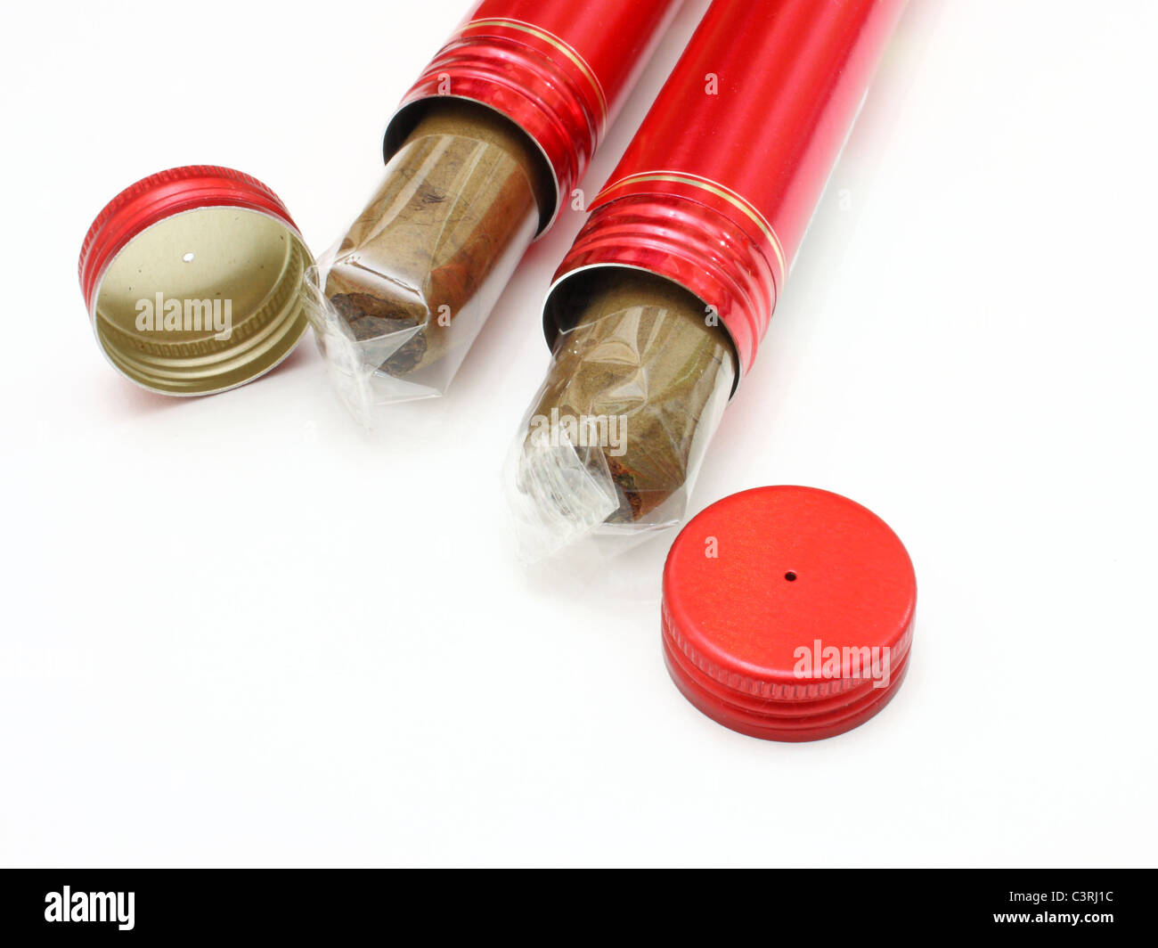 Red packing hi-res stock photography and images - Alamy