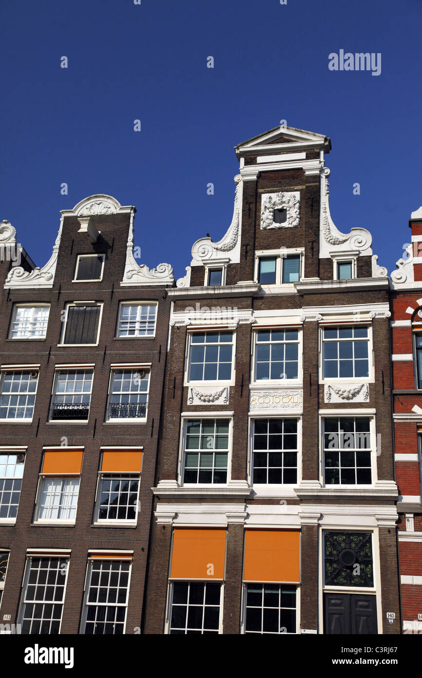 TRADITIONAL DUTCH STREET HOUSE AMSTERDAM HOLLAND 23 April 2011 Stock ...