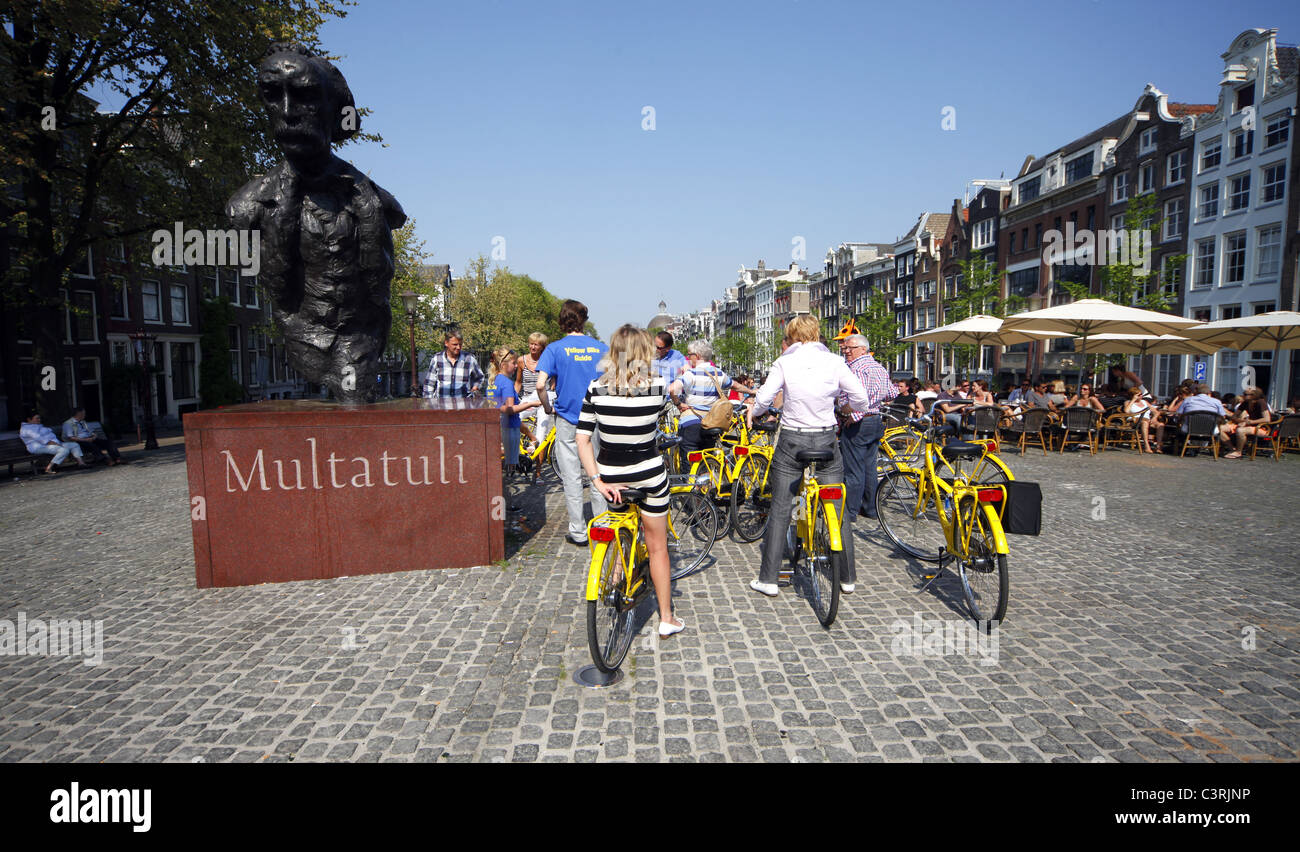Multatuli statue amsterdam holland hi-res stock photography and images ...