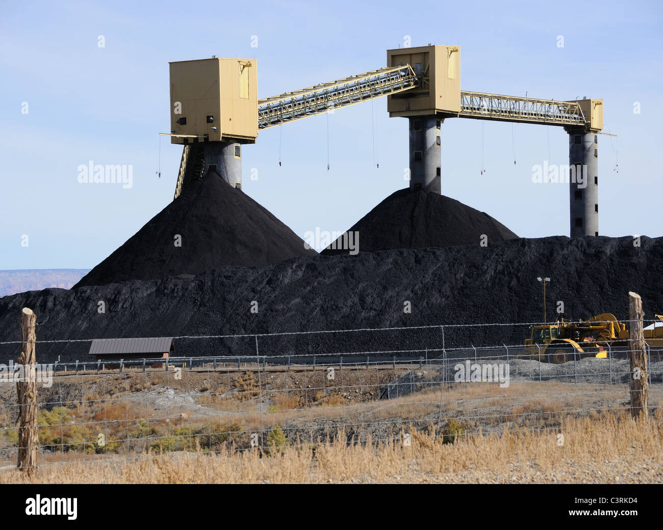 Base load power plant hi-res stock photography and images - Alamy