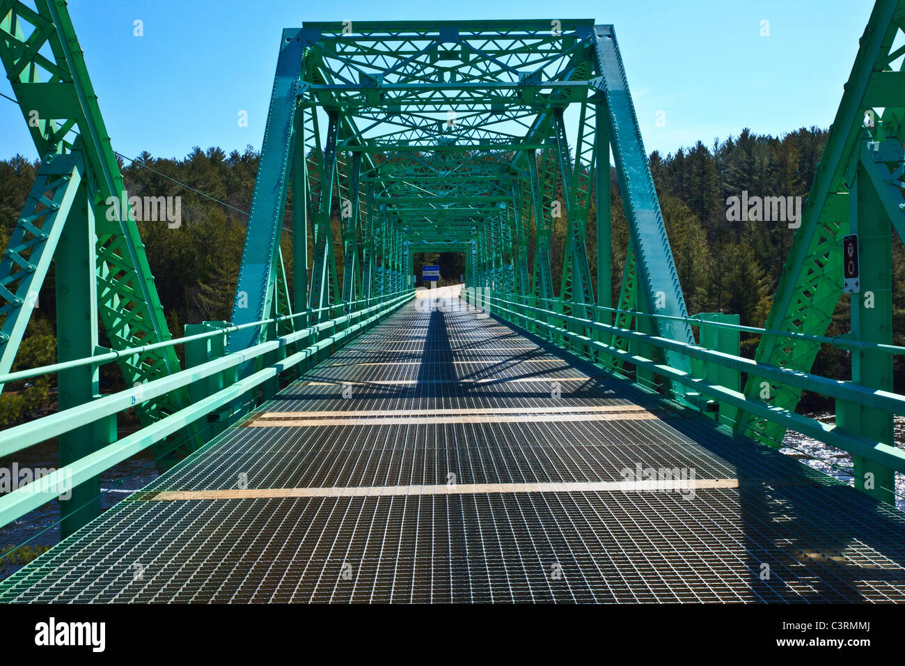 Steel metal bridge Stock Photo - Alamy