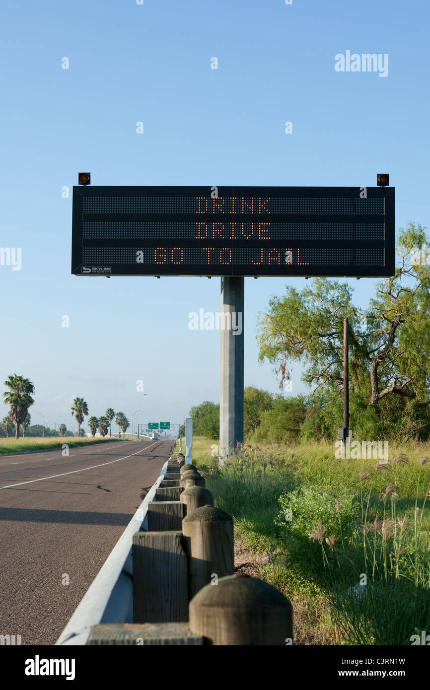 Highway sign board hi-res stock photography and images - Alamy