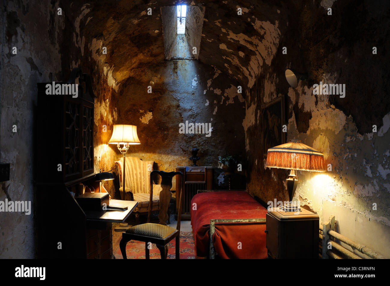 Historic Prison Cell of Al Capone in Philadelpha's Eastern State Prison ...