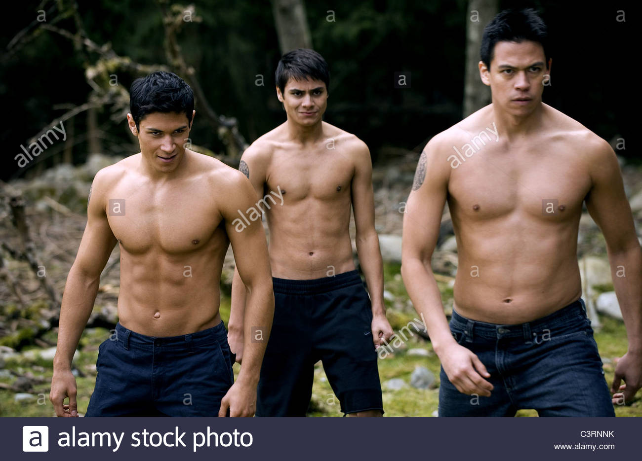 ALEX MERAZ KIOWA GORDON & CHASKE SPENCER THE TWILIGHT SAGA: NEW MOON ...