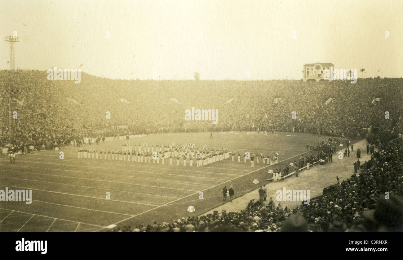 Rose bowl hi-res stock photography and images - Alamy