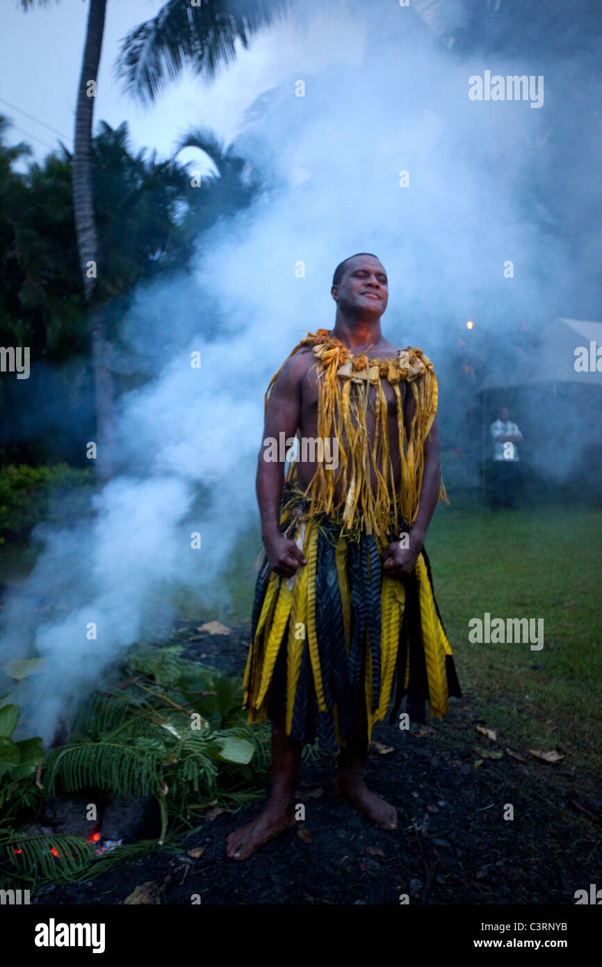 Beqa island firewalkers viti levu hi-res stock photography and images ...