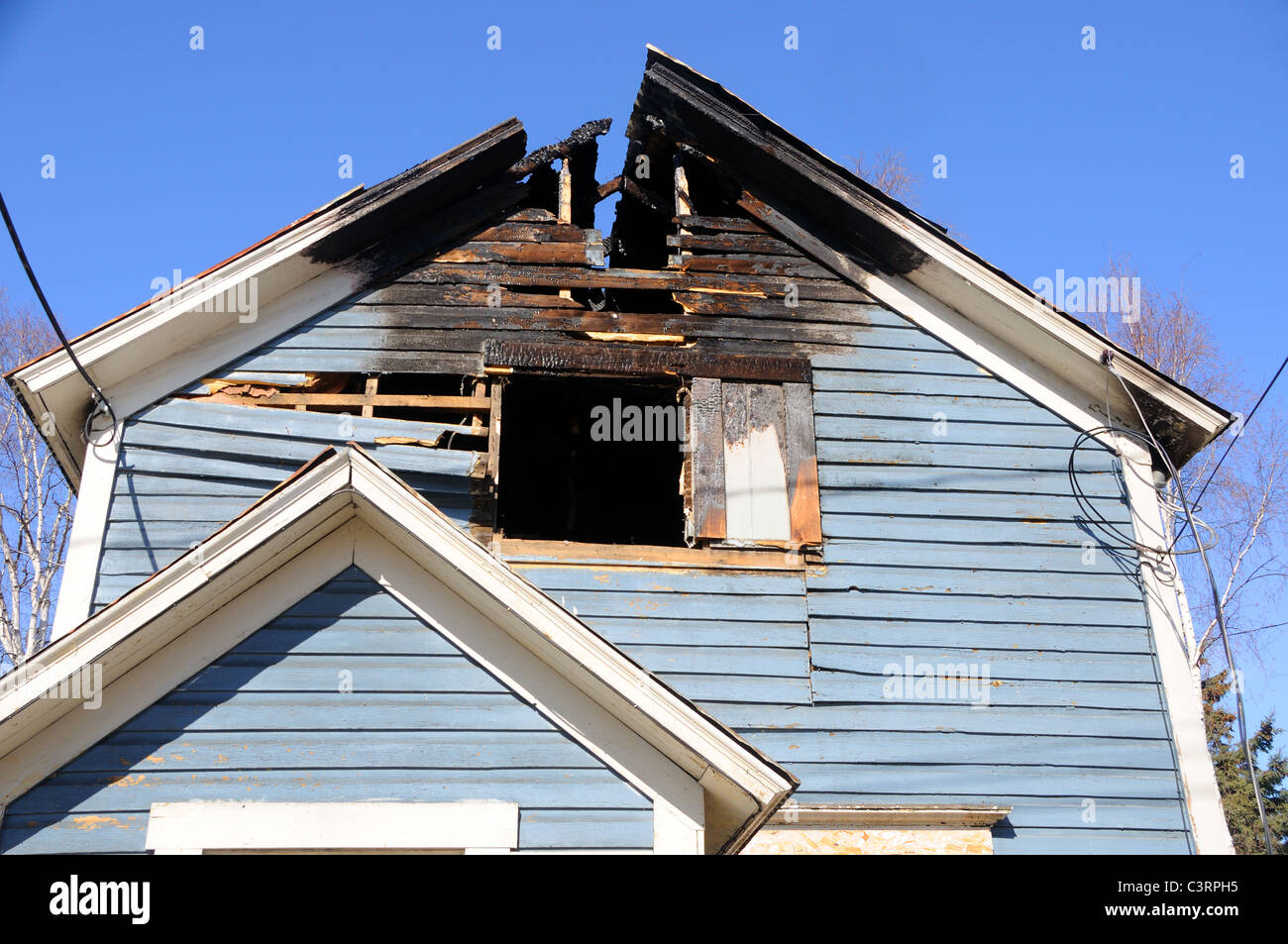 Burned down home hi-res stock photography and images - Alamy