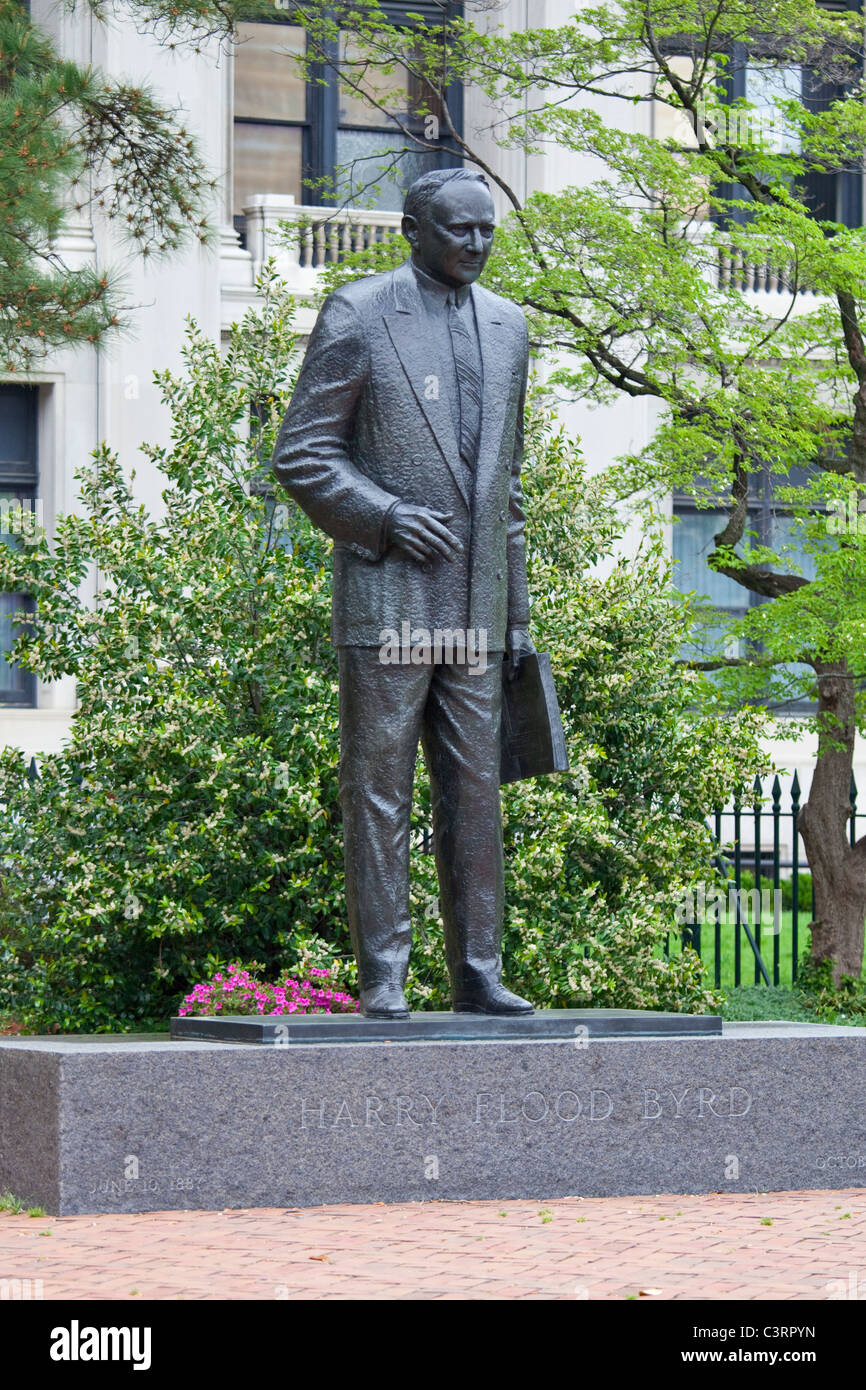 Harry byrd statue memorial state hi-res stock photography and images ...