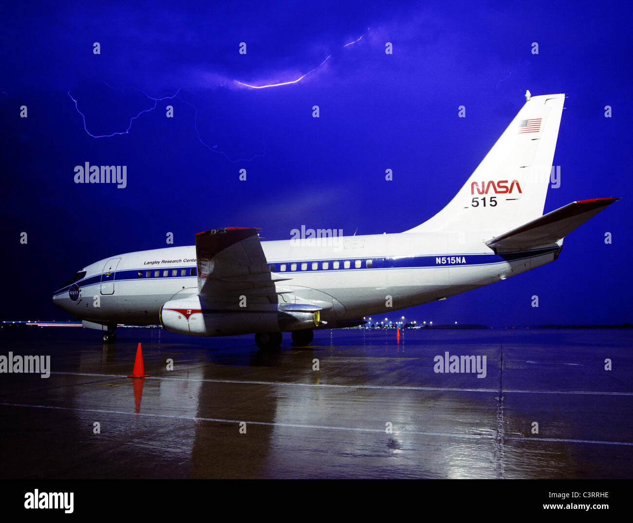 Orlando 737 Windshear Sensor Flight Tests Stock Photo - Alamy