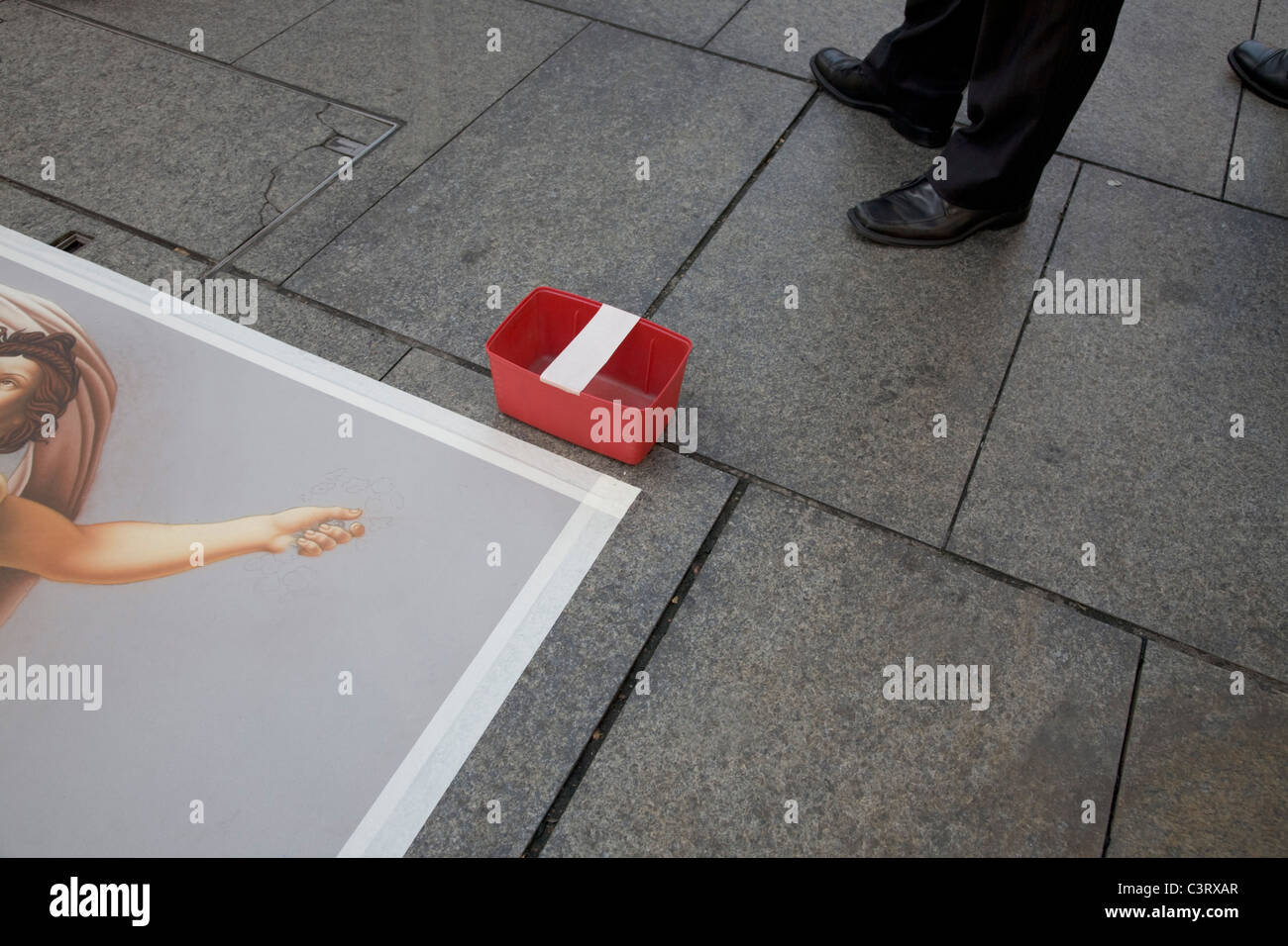A Street Artist with Donation Box in Sydney Australia Stock Photo - Alamy