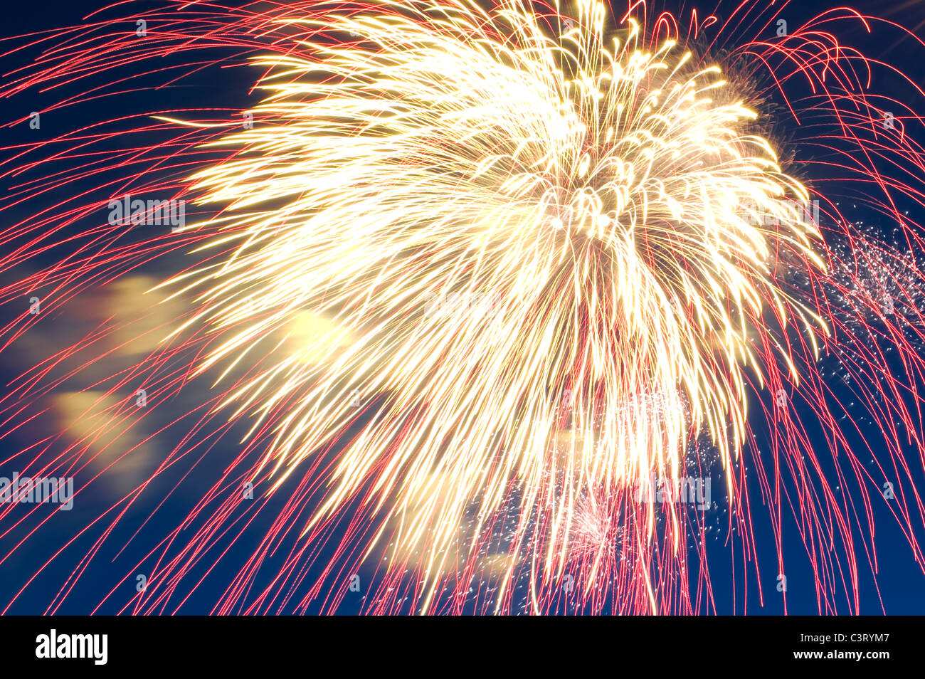 Salute to Moscow to commemorate the May 9 Victory Stock Photo - Alamy