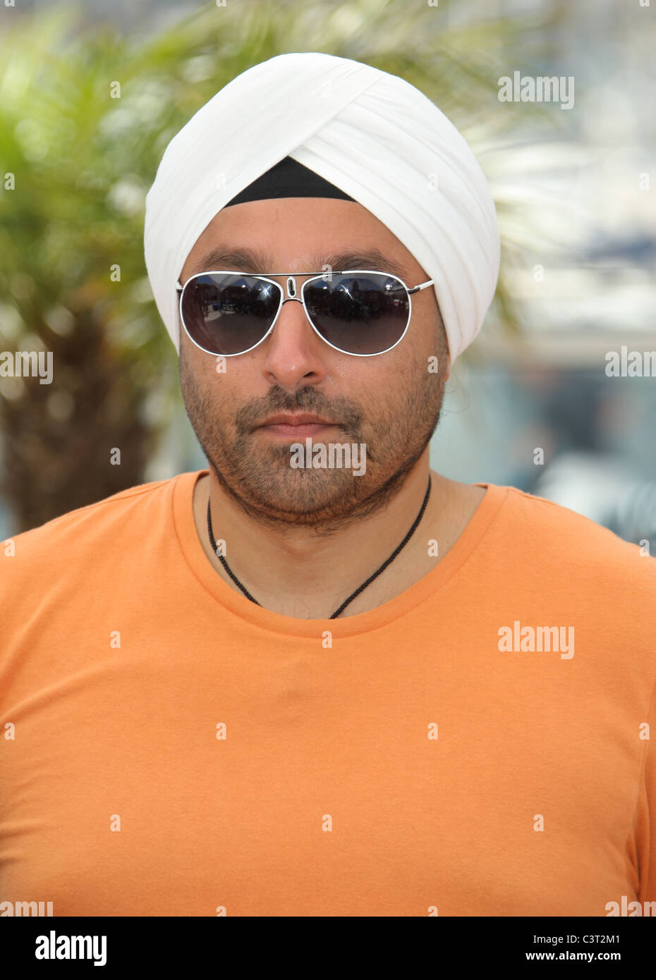 VIKRAM CHATWAL DIAS DE GRACIA PHOTOCALL CANNES FILM FESTIVAL 2011 ...