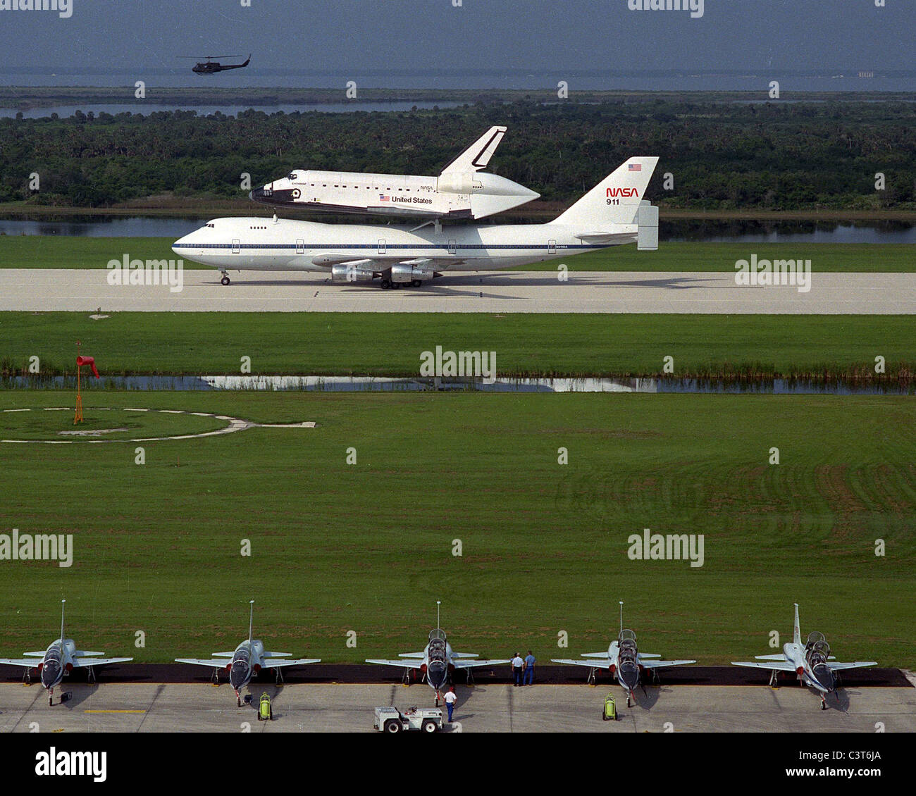 Kelly Afb Space Shuttle Carrier Aircraft