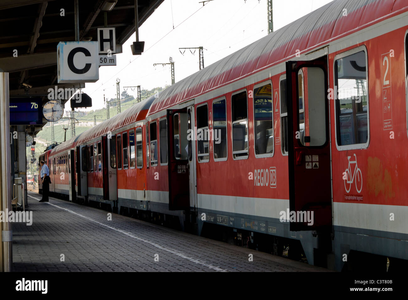 Db train hi-res stock photography and images - Alamy