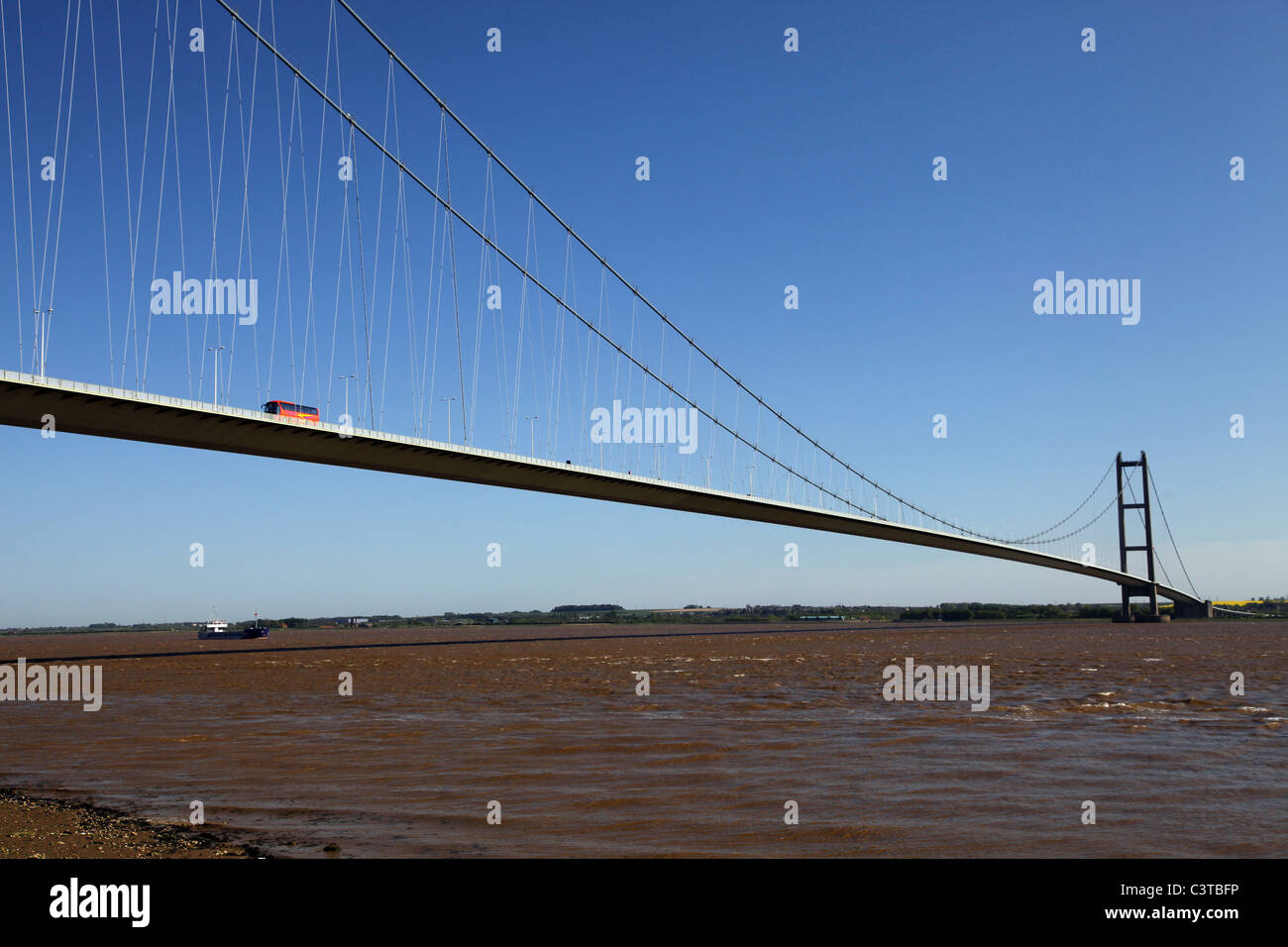 East yorkshire bus hi-res stock photography and images - Alamy