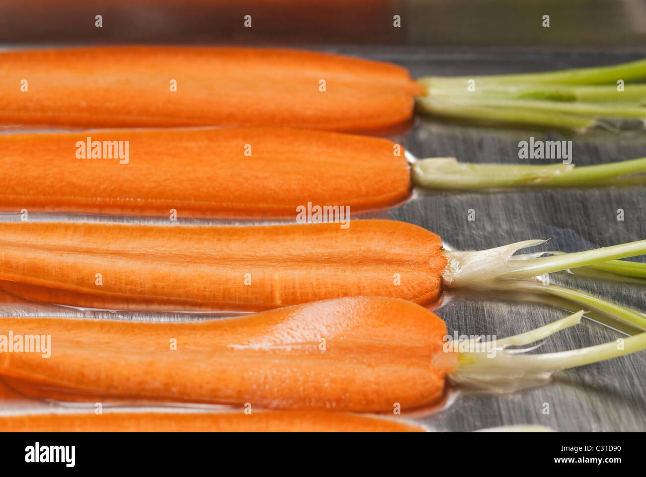 Carrot sliced in row hi-res stock photography and images - Alamy