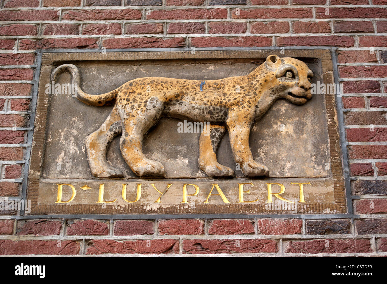 Gable stone hi-res stock photography and images - Alamy